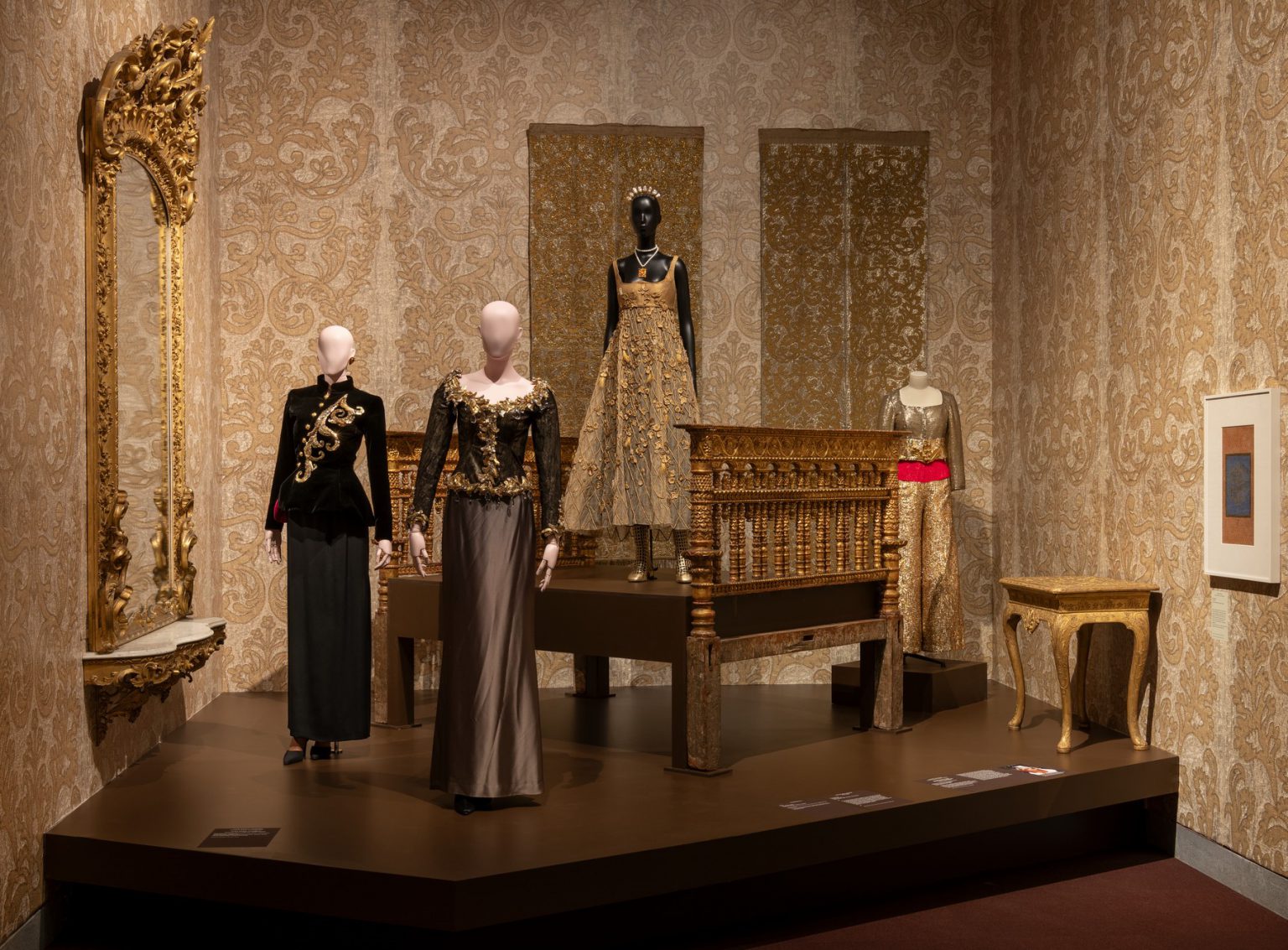 Exposition « Solid Gold » au Brooklyn Museum – Noblesse & Royautés