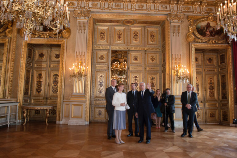 Margareta et Radu de Roumanie à Paris – Noblesse & Royautés