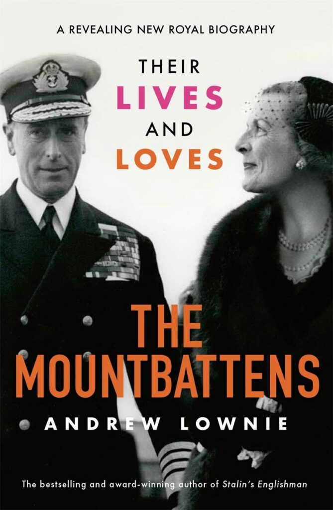 Livre « The Mountbattens. Their lives and loves » – Noblesse & Royautés
