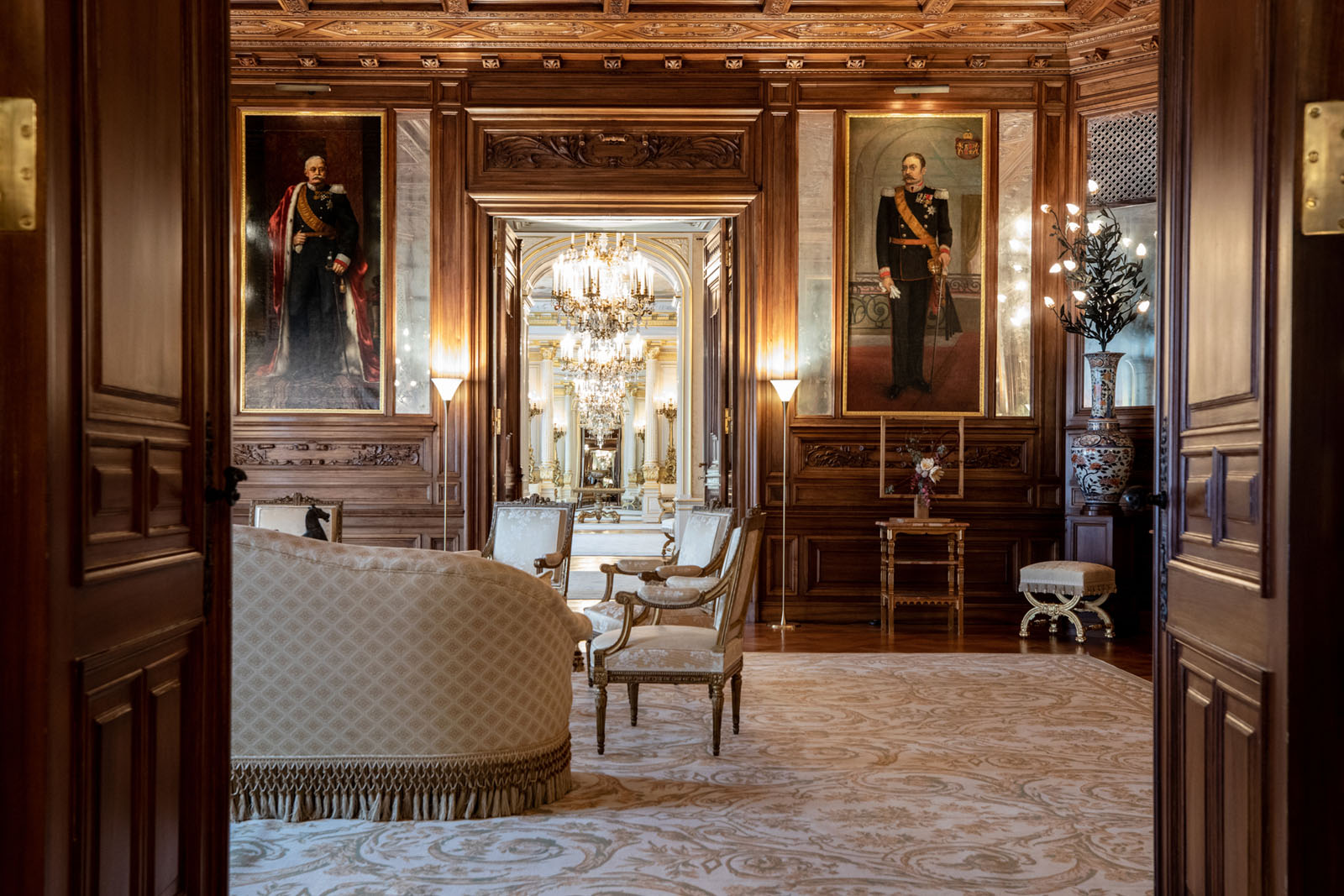 Salon des Rois au Palais grand-ducal – Noblesse & Royautés