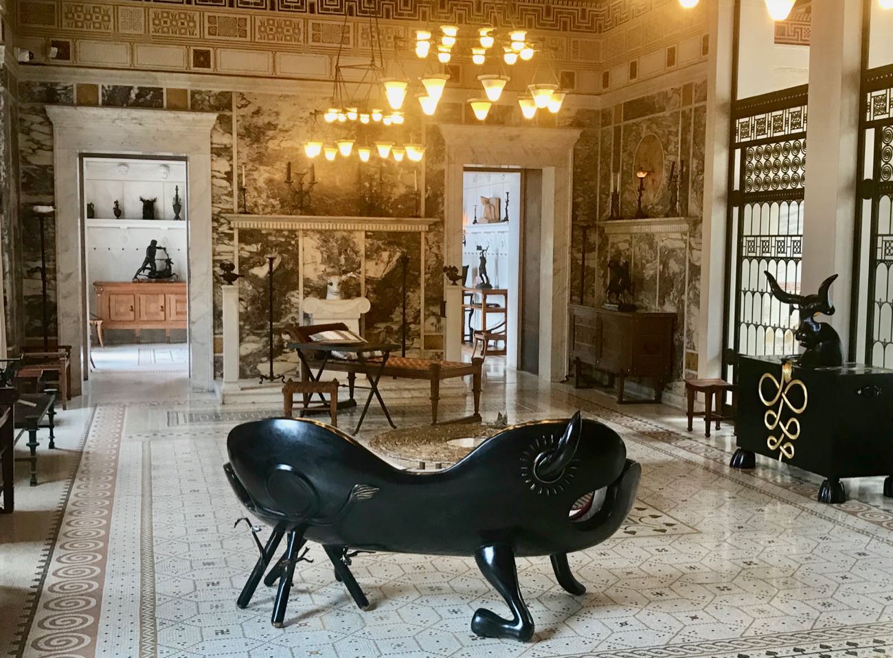 Exposition des sculptures d’Hubert le Gall à la villa Kérylos ...