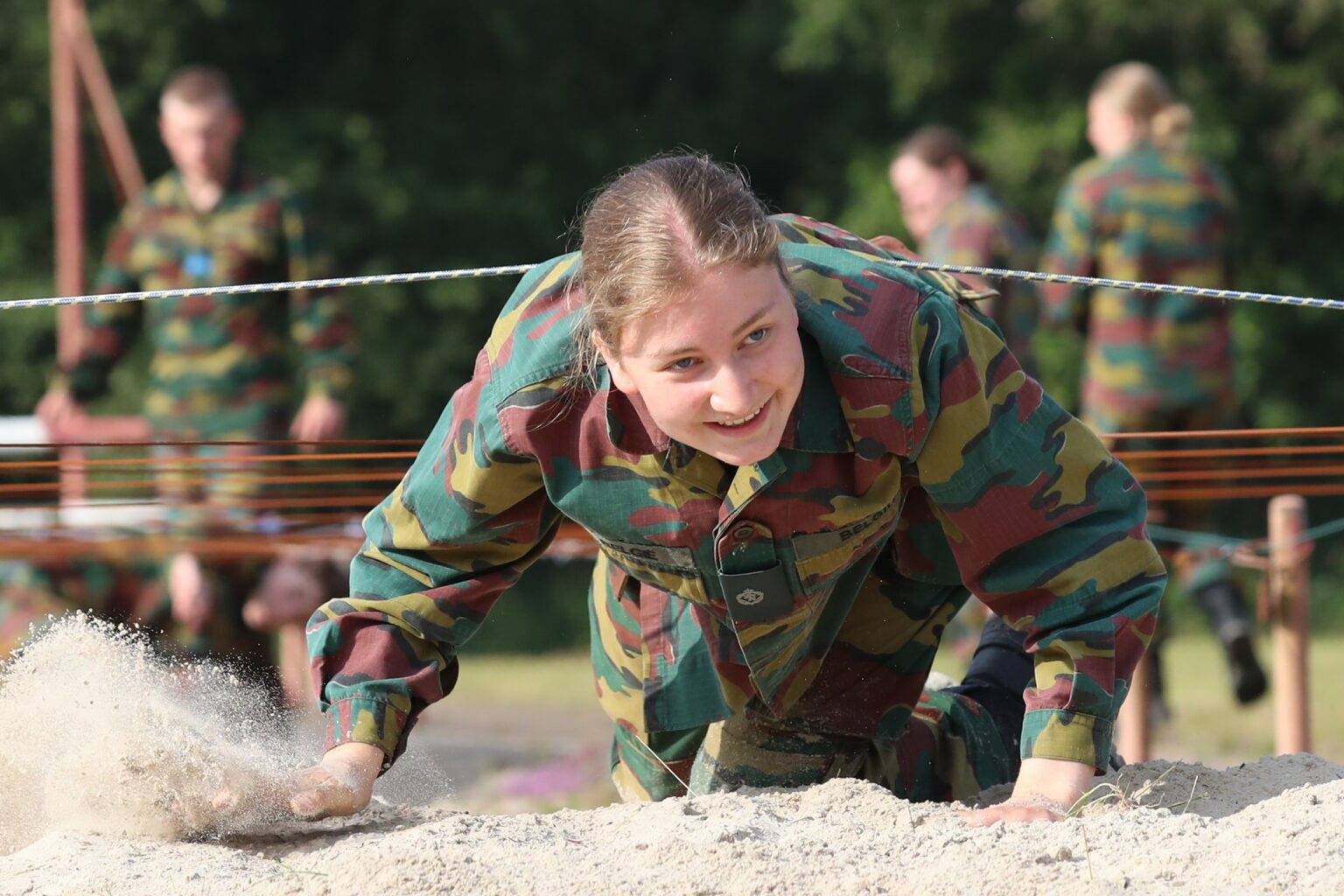 Elisabeth de Belgique en formation au camp militaire Lagland – Noblesse ...