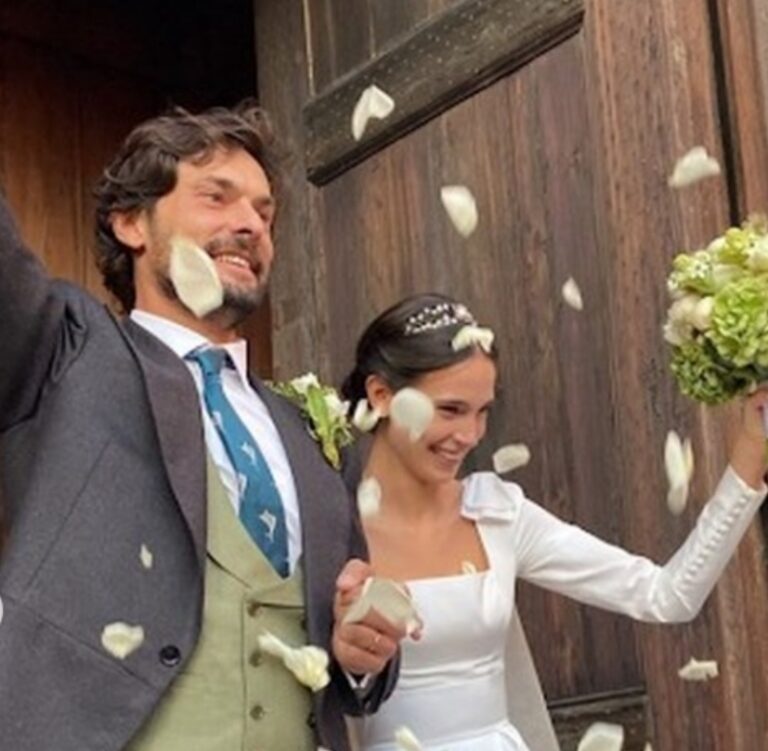 Noces de coton pour Briano et Vera Martinoni Caleppio – Noblesse & Royautés