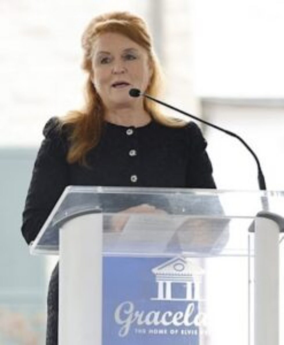 Sarah, duchesse d’York aux funérailles de Lisa Marie Presley à ...