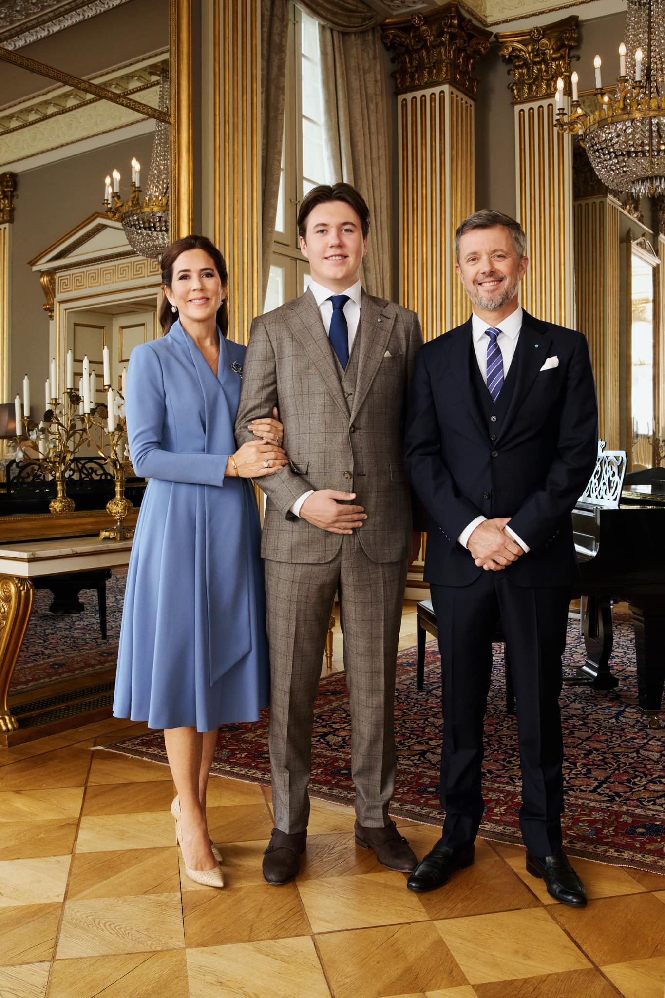 Photos officielles des 18 ans de Christian de Danemark – Noblesse ...