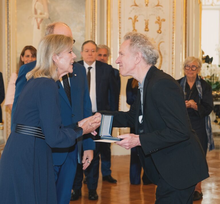 Albert et Caroline de Monaco remettent les prix de la Fondation Prince ...