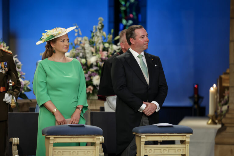 Guillaume et Stéphanie de Luxembourg : te-deum de la Fête nationale ...